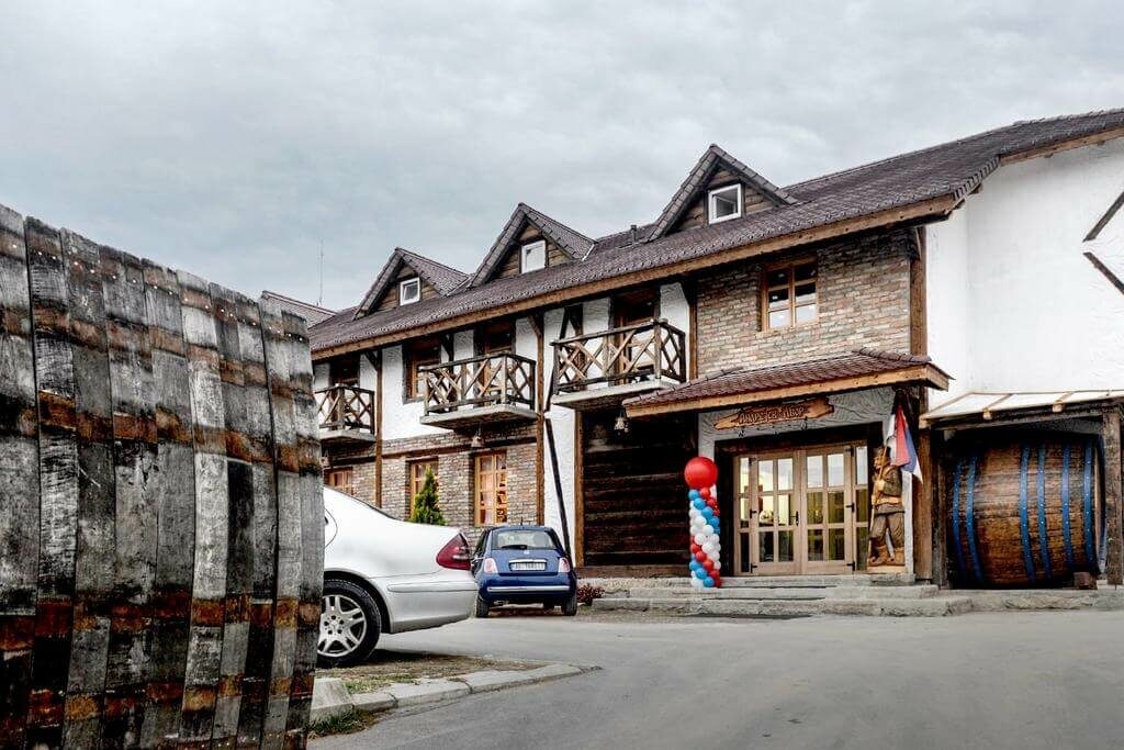 Etno Selo i hotel Srpsko Andrejevo Beograd - Biznis katalog Evrope